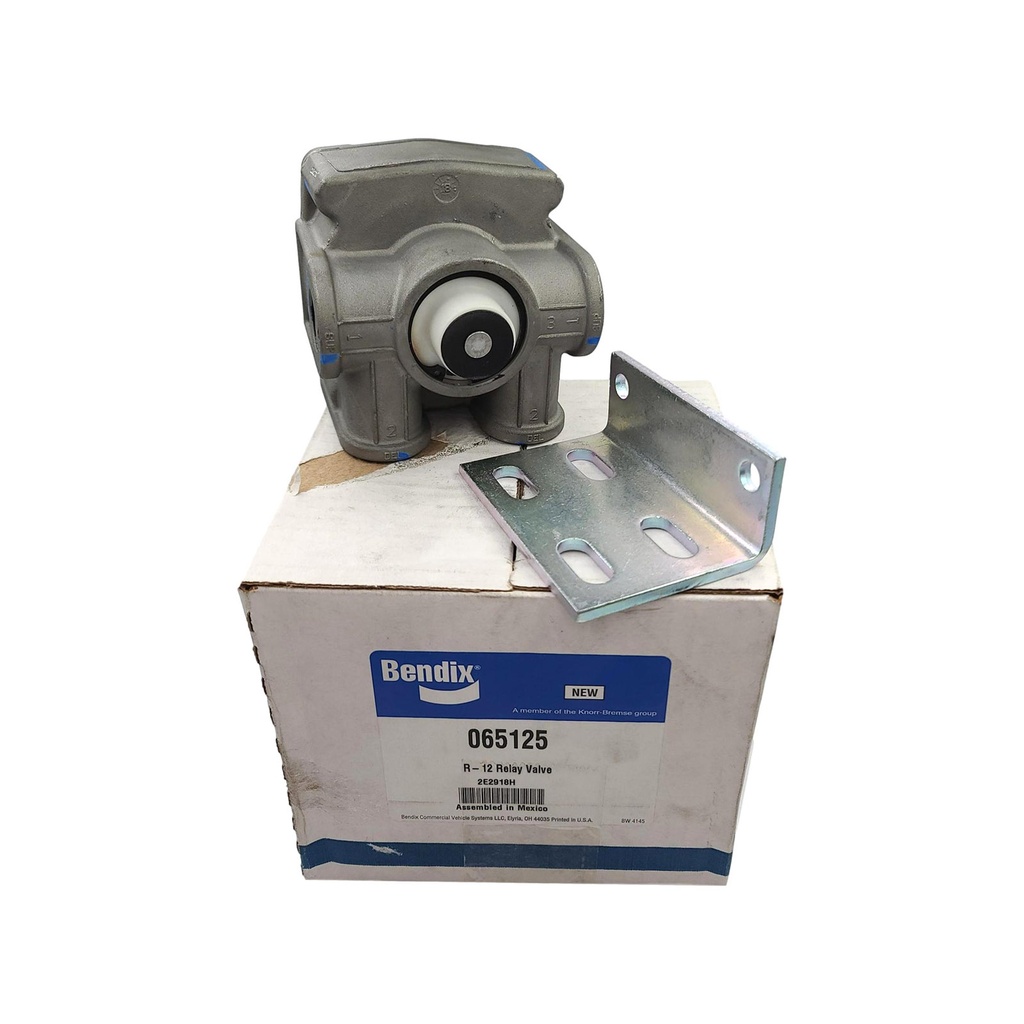 BENDIX R-12 UNIVERSAL BRAKE RELAY VALVE - 065125 | KAHGO Truck Parts